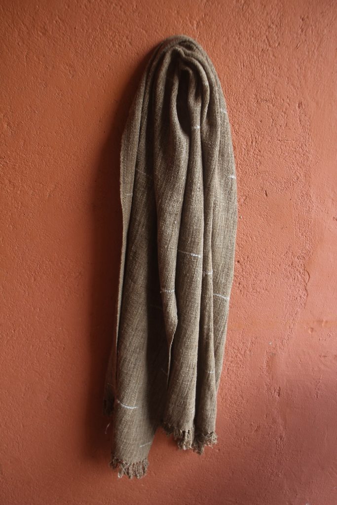 Raw silk throw - Mada Collective