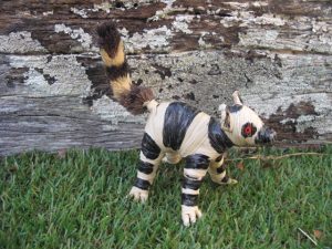 RAFFIA LEMURS - Mada Collective