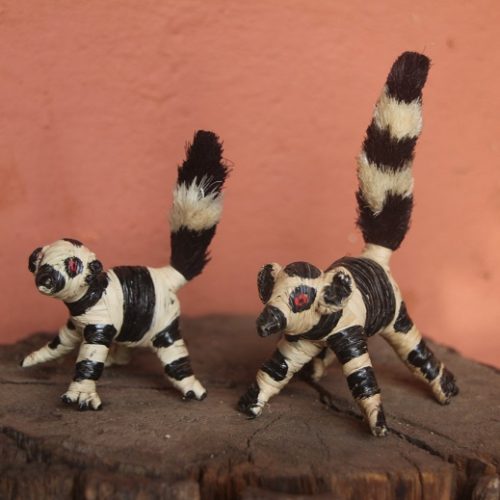 Raffia Lemurs - Mada Collective